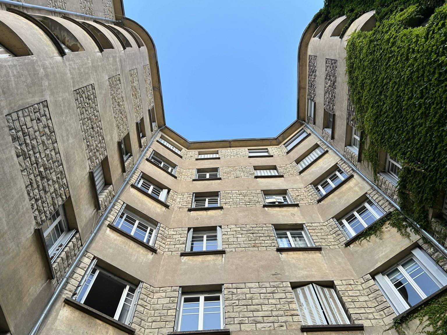 Dijon art Deco 202 - Shanghailander